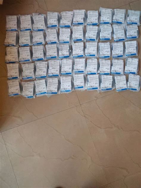 Diffuse Reflective Omron Photoelectric Sensor Omron Photoelectric Switch Latest Price Dealers