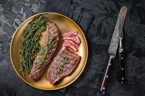 Bavette Steak Vs Flank Steak Whats The Difference 2025