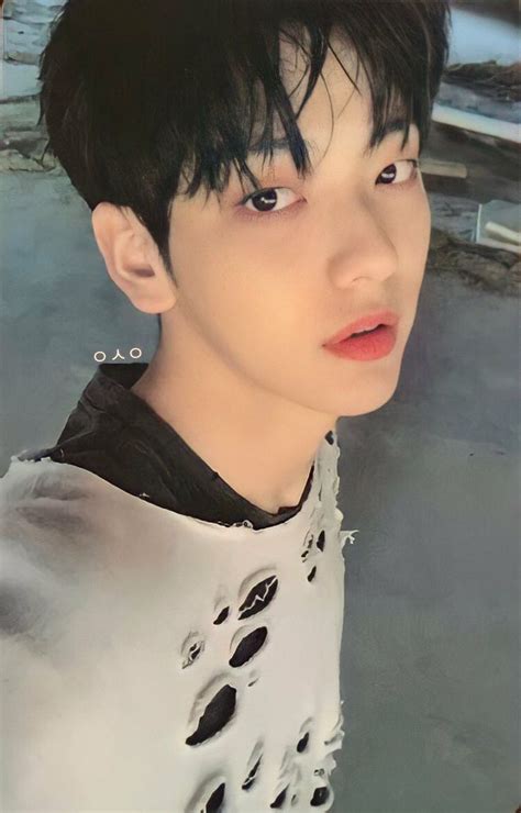 Soobin Photocard Scan Credits To Koeuzjarchives On Twitter Txt