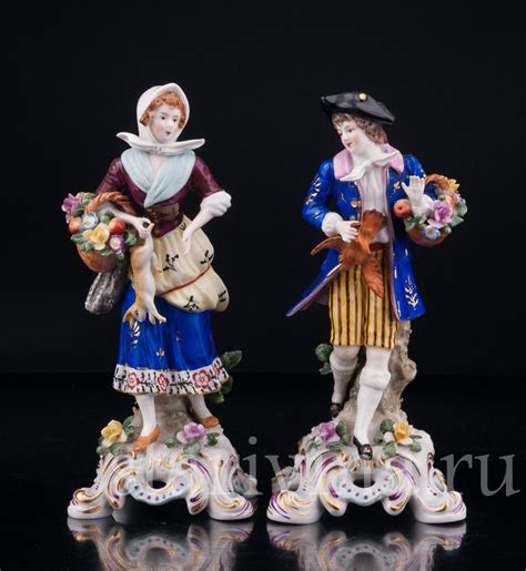 Антикварные старинные фарфоровые статуэтки С рынка пара производства Sitzendorf Германия