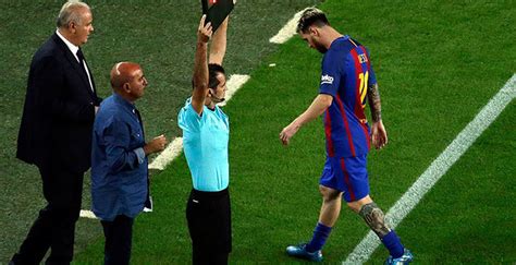 Barcelona da Lionel Messi maça devam edemedi