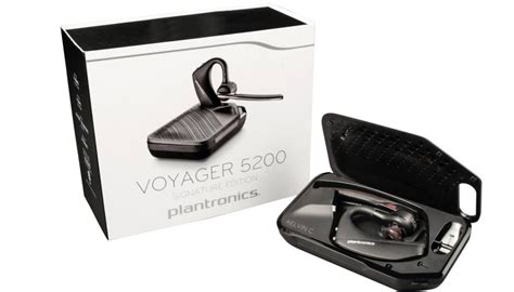 Tai Nghe Bluetooth Plantronics Nhét Tai Voyager 5200 Chính Hãng Giá Tốt