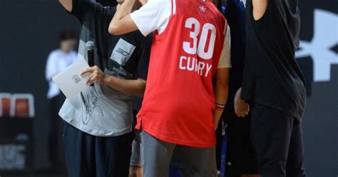 [포토] 스테판 커리 추억을 셀카에~