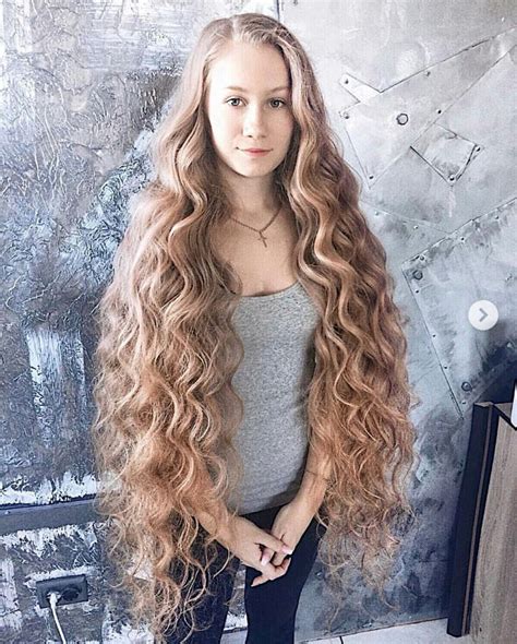 Curls For Long Hair Long Hair Girl Beautiful Long Hair Long Curly Hair Big Hair Gorgeous