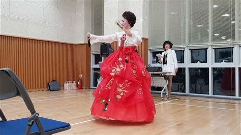 민요 가수 정진주 민요 메들리 서울 특별시 금천구 시흥3동 주민쎈터 초대 가수 나누리기획사 20211110 Youtube