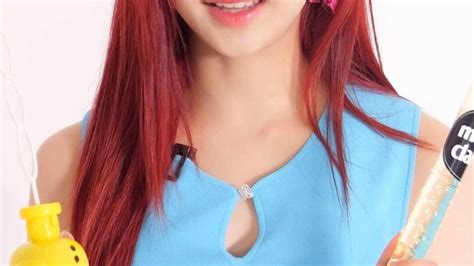 비눗방울과 함께 상큼함도 터지는💙 스테이씨 Stayc 버블 인터뷰 수민 시은 아이사ver 네이버 Tv