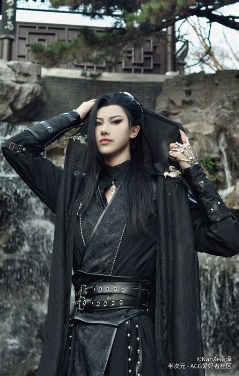 Cosplay Hạ Huyền ver Hắc Thủy Trầm Chu Thiên Quan Tứ Phúc Coser 南泽