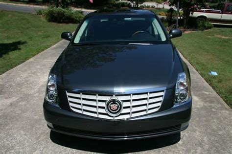 Find Used 2011 Cadillac Dts Platinum Sedan 4 Door 4 6l In Gainesville