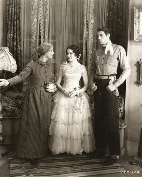 25 Vintage Photos Of Gary Cooper During The Filming Of ‘the Virginian