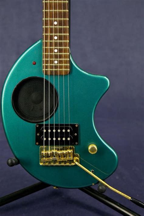 FERNANDES zo-3 2017 купить по доступной цене в интернет-магазине ...