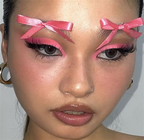 Pin By GRACIE CARLTON On Magazine In Makeup Looks Pretty Makeup Creative Makeup Looks
