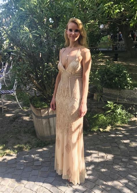 Anna Id 237 45 Yo Agenzia Matrimoniale Milana
