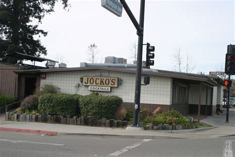 Jockos In Nipomo Delicious Nipomo When Someone Cocktails