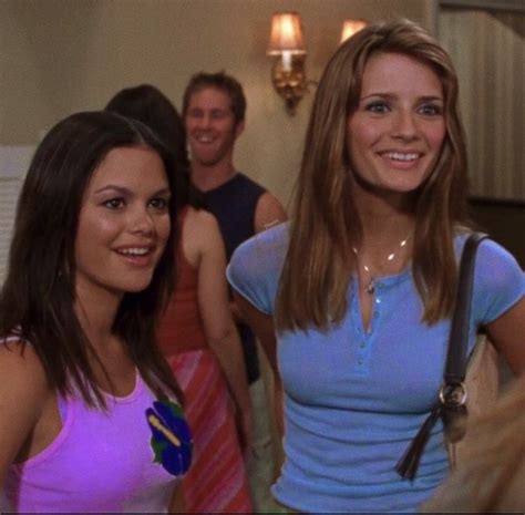 The O C Aesthetic The Oc Outfits Summer Summer And Marissa Marissa