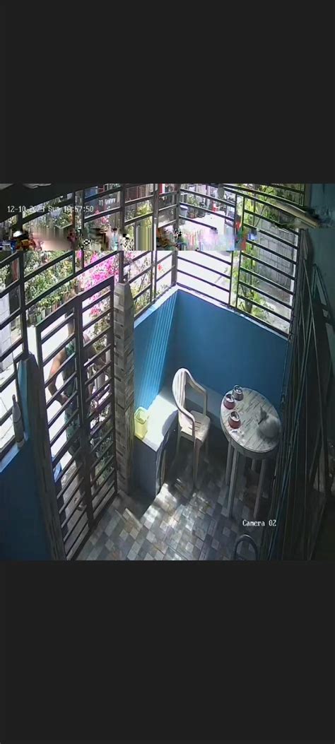 Abyg If Napaparanoid Ako Sa Kapitbahay Naming Lalaki Na Silip Ng Silip