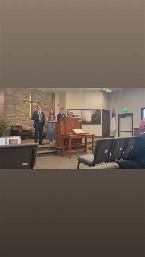 Sunday Morning Service 1525 Sunday Morning Service 1525 By