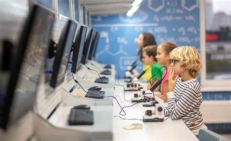 Fomentan El Buen Uso De La Tecnología En La Comunidad Educativa De
