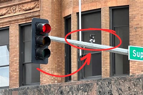 What Does That Flashing White Light On A Stoplight Mean