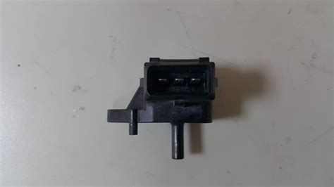 BENZ W124 M104 M111 93 95 大氣壓力 進氣壓力 感應器 感知器 傳感器 0115420617 Yahoo奇摩拍賣
