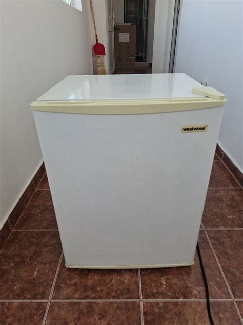 Frigider Mic Westwood Costinesti • Olxro