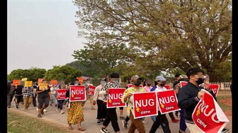 Dvb သီပေါမြို့ စစ်အာဏာရှင်ဆန့်ကျင်ရေး အရုဏ်ဦးသပိတ်