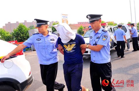 “大厨”改行1年偷盗百万 郑州破获系列入室盗窃案凤凰网资讯凤凰网