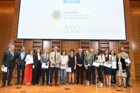 Dos investigadores santafesinos fueron distinguidos por Nación en