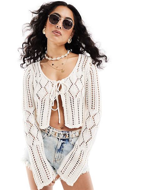 Bershka Cardigan écru Alluncinetto Allacciato Sul Davanti Asos