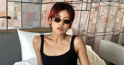10개월 연애하고 24살에 결혼해 25살에 엄마 됐다는 여자 연예인 키노라이츠