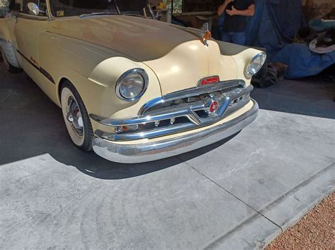 Michael Ds Kustom Koaches Roddin Arizona Newspaper