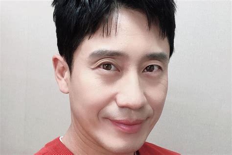 Profil Dan Biodata Shin Ha Kyun Lengkap Dengan Fakta Menarik Media Blora