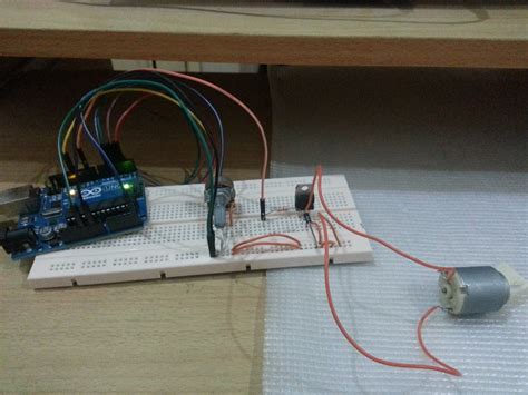 Automatics Temperature Controlled Fan Speed Using Arduino February 2013