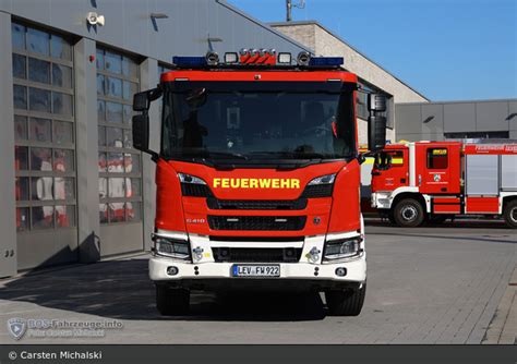 Einsatzfahrzeug Florian Leverkusen 01 TLF4000 01 BOS Fahrzeuge