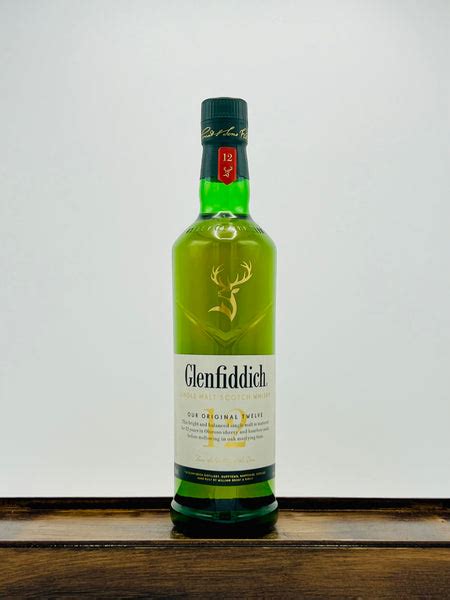 Glenfiddich 12 Year Single Malt Scotch Whisky The Wise Old Dog
