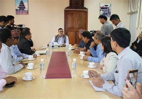 परराष्ट्र मन्त्रालयले मात्रै वैदेशिक रोजगारीका समस्या समाधान गर्न