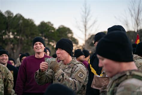 1 319th 1 319th Airborne Field Artillery Regiment