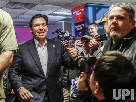 Photo Ron Desantis Campaigns For The 2024 Iowa Caucus Dem20240113828