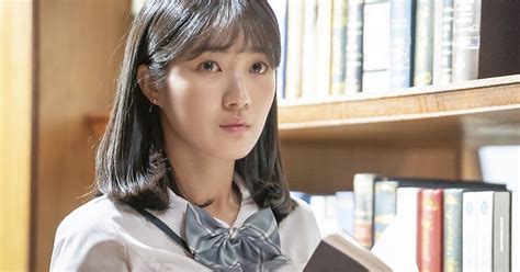 어쩌다 발견한 하루 김혜윤 정해진 스토리에 맞서다 운명개척 로맨스