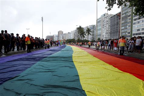Sem Apoio Da Prefeitura Parada Lgbt De Copacabana é Adiada Ancelmo