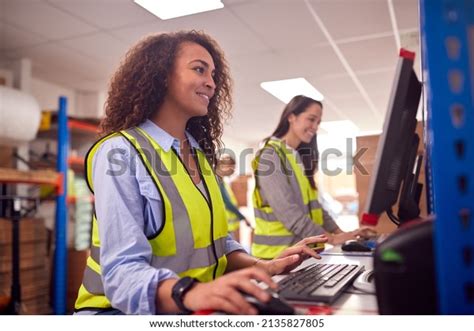 Female Logistic Woman Photos Images Pictures Shutterstock