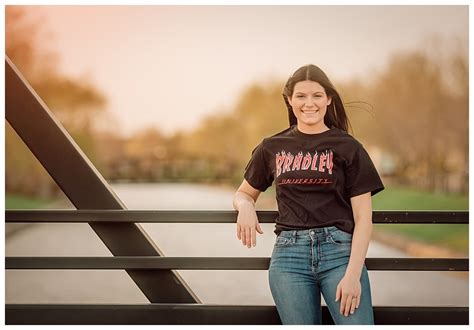 Spring Senior Pictures St Louis Photographer Amy Elizabeth Photographs