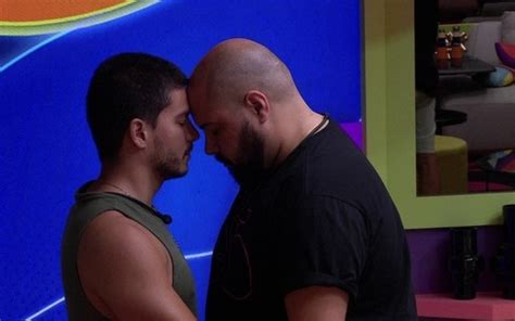 Tiago Abravanel Homenageia Arthur Aguiar Quero Que Enfrente Esse Jogo