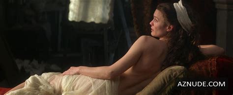 Robin Wright Nude Aznude