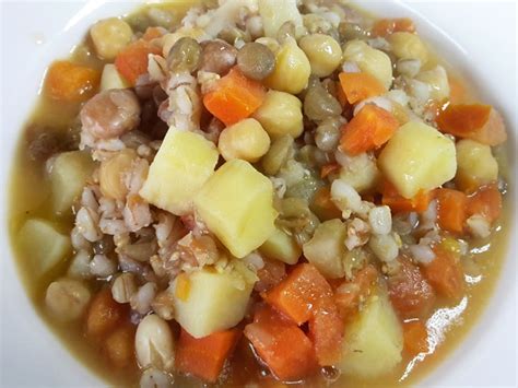 Minestra Di Legumi E Cereali Ricetta Di FraGolosi