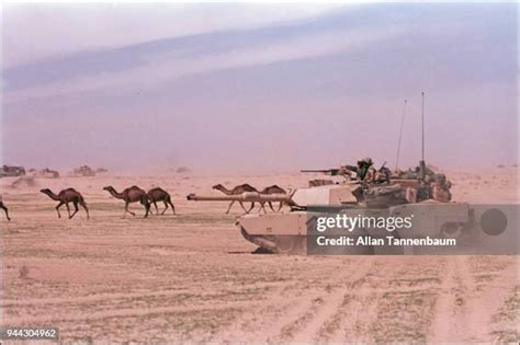 M1 Abrams 1991 Photos And Premium High Res Pictures Getty Images