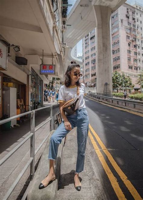 10 ไอเดียแมทช์กางเกงยีนส์ เสื้อยืดสีขาว สไตล์เกาหลีชิคๆ Ladyissue
