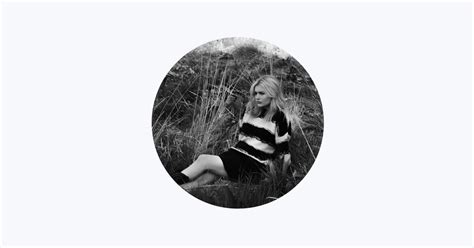 ‎emelie Trahan Apple Music