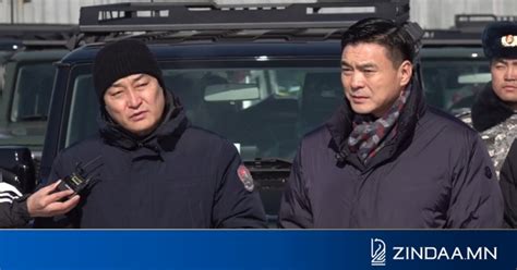 Өвөлжилт хүндэрсэн сумдад туулах чадвар сайтай автомашин хүлээлгэн өглөө