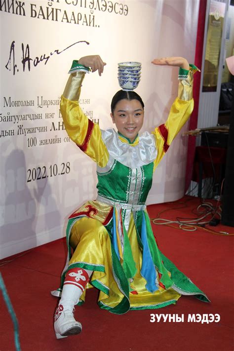 Фото БНМАУ ын Ардын жүжигчин Л Нацагийн жилийн ойн үзэсгэлэнгээс