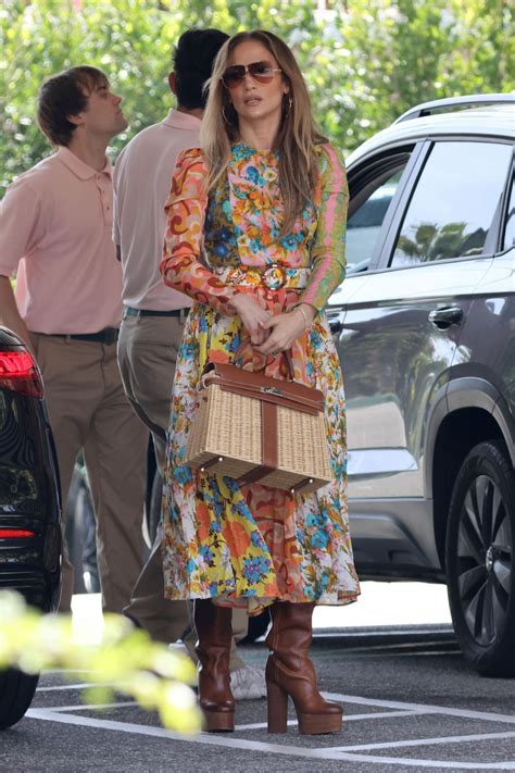 Jennifer Lopez And Ben Affleck Out For Lunch In Beverly Hills 0408